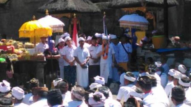 Bendera Perindo "Dipasupati" di Pura Gunung Kawi - Balipuspanews.com