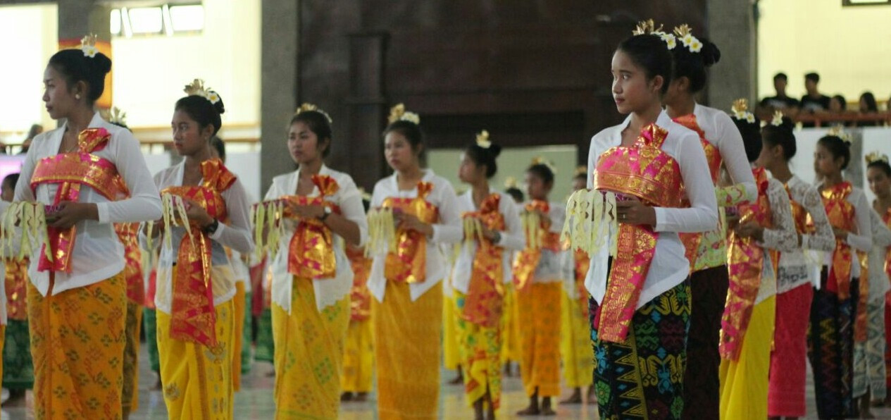 Tari Pendet Anak Disabilitas Catat Rekor Muri - Balipuspanews.com