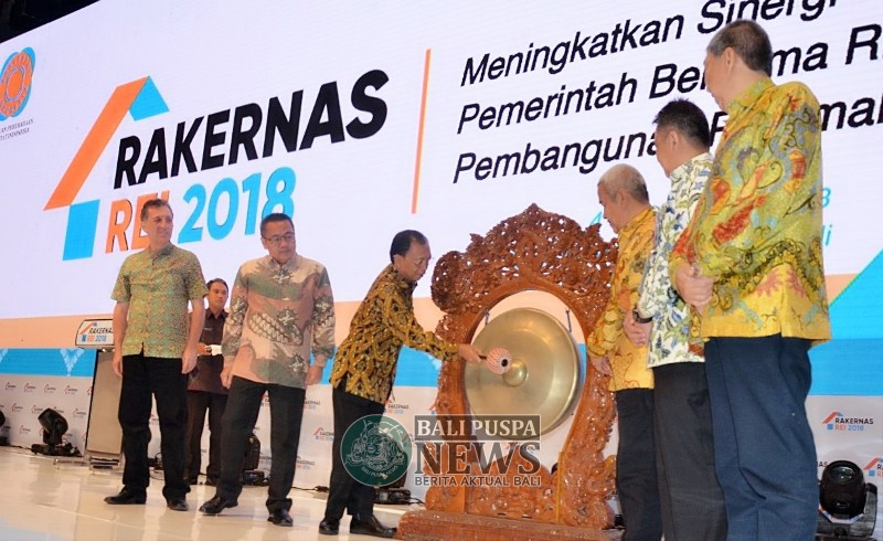 Buka Rakernas REI, Gubernur Dukung Penyediaan Rumah MBR - Balipuspanews.com