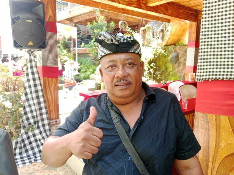 Begini Cara Bedakan Arak Tradisional dengan Arak Gula Versi Wayan Lobar ...