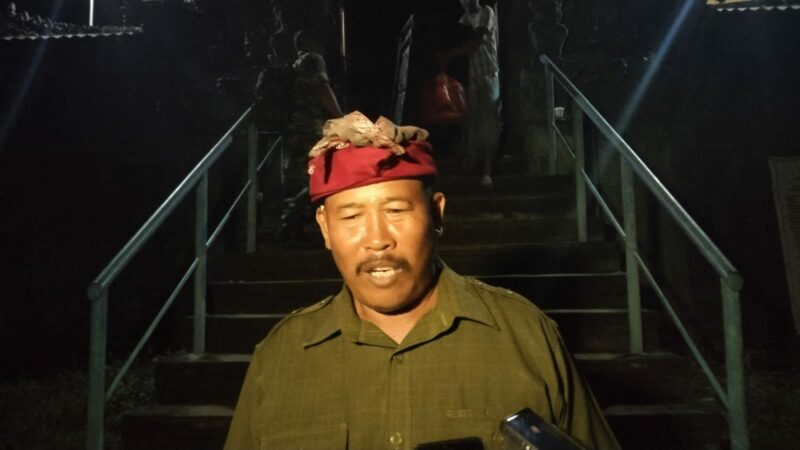 Adakan Paruman Tertutup, Kelian Adat : Besok Dikeluarkan Hasilnya ...