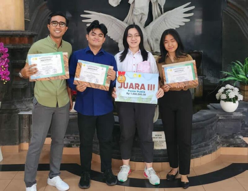 Trio Mahasiswa FK Unud Juara 3 Ajang Soedirman Medical Scientific Competition 2023 - Berita Bali ...