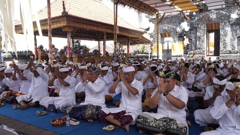 Karya Ngenteg Linggih Digelar di Pura Desa dan Puseh Baler Bale Agung ...