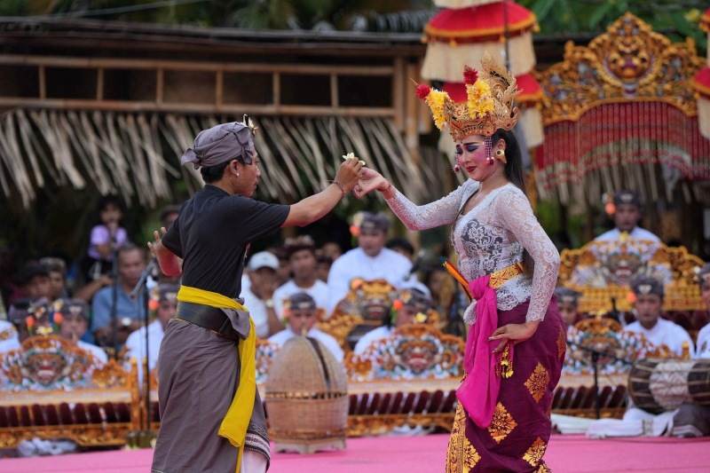 Duta Kabupaten Badung Tampilkan Tabuh Petegak “Jana Raga” Saat ...