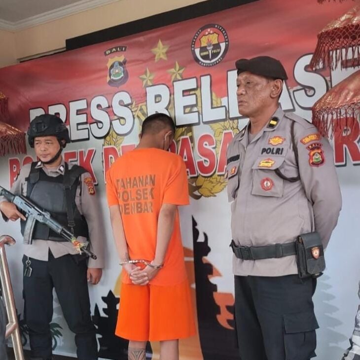 TKP Prostitusi Online Spesialis ABG Digeledah Polisi, Dua Mucikari Diborgol - Balipuspanews.com