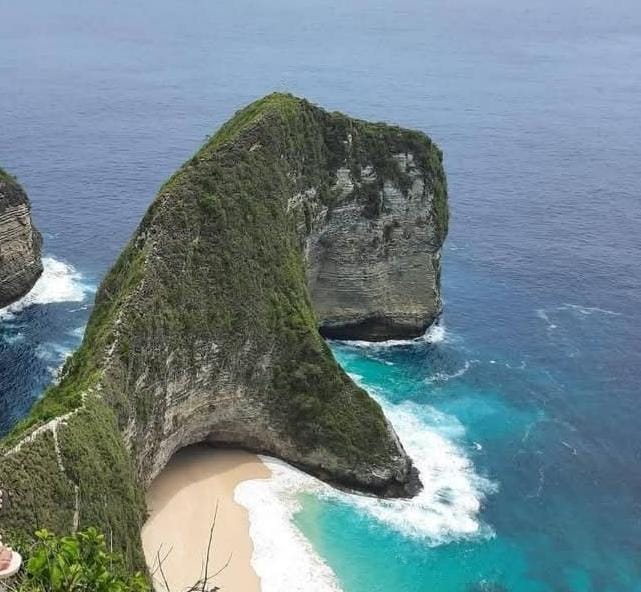 Kunjungan Wisatawan ke Nusa Penida Meningkat 30 Persen Selama Libur Panjang - Berita Bali ...